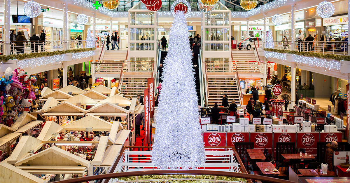 The Antidote to Holiday Consumerism? Generosity! - Lifeword Media ...